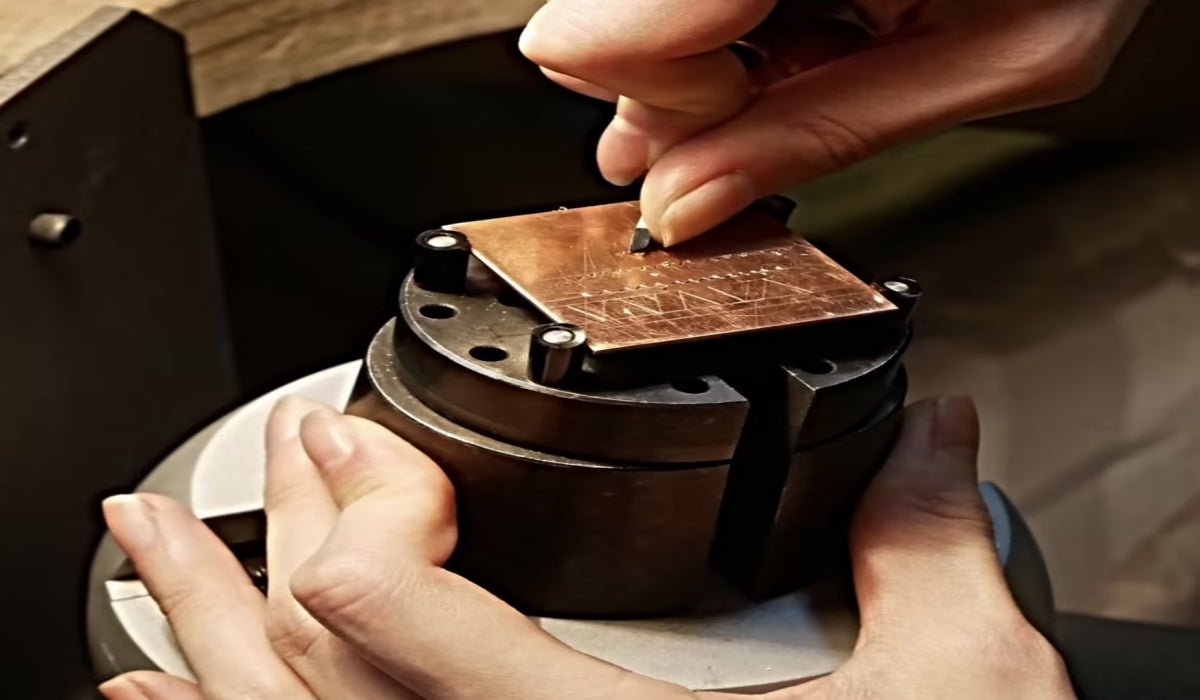 Goldsmithing | Modern Metal Engraving/Engraving Arts – Katway